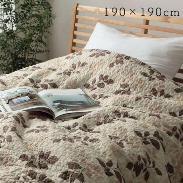 マルチカバー。カラーは、ベージュ（4550317106699：4973729）、グリーン（4550317106712：4973779）、です。生地には天然素材の綿を100％使用し、肌に優しいマルチカバーです。水洗い加工を施しているため、ふん...