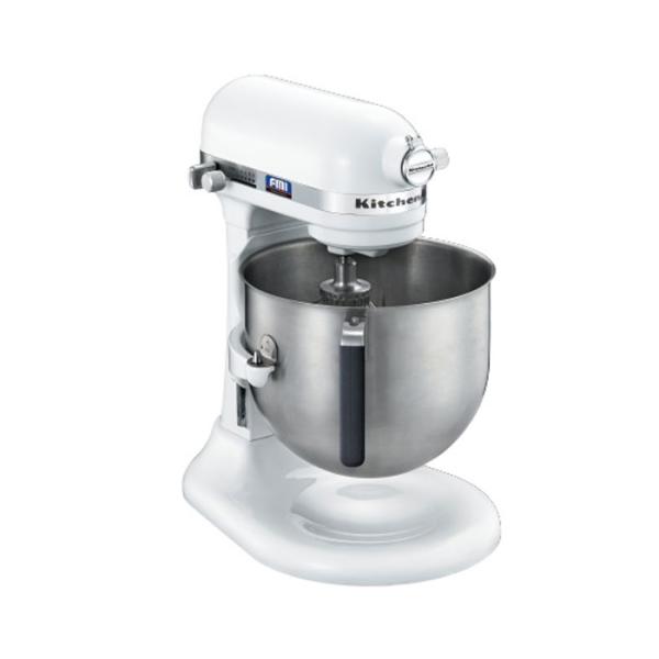 単相100Vのスタンドミキサーでは史上初めてDCモーターを採用しました。内部のギアユニットは卓上モデルとしては異例のオール金属製です。撹拌部はボウル内の状況を、毎秒常にモニターしてコントロール。モーターの回転を射て過負担がかかったとフィード...