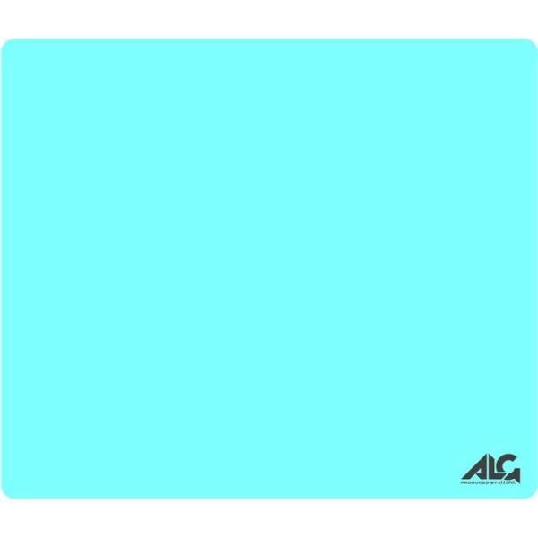 耐久性抜群＆簡単メンテナンス最強コスパのガラス製マウスパッドが登場！！ ● サラサラの触感でマウスの滑りがいい特殊表面処理。 ● 裏面にシリコン製滑り止めパッド。 ● ガラス硬度9H薄さ3mm。 ● サイズ：300mmｘ350mm。