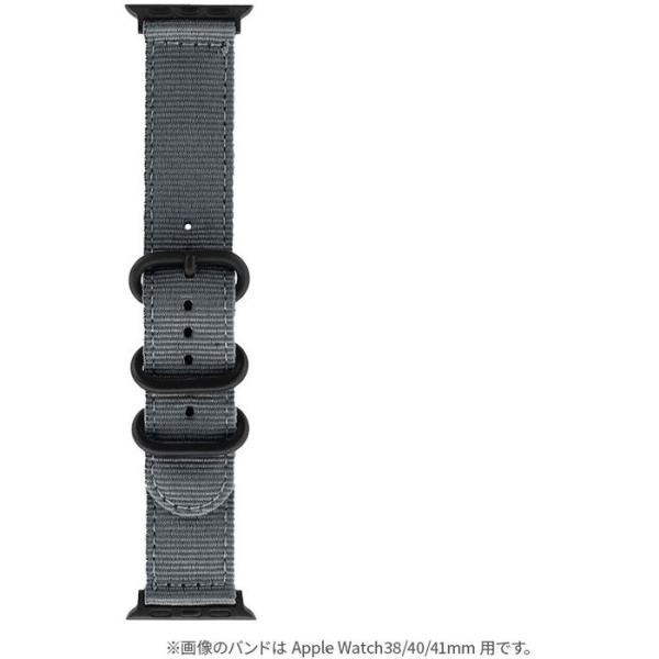 軽いつけ心地のナイロン製Apple Watchバンド。乾きやすく軽量でスポーツにも最適。タウンユースにぴったりな程よいカジュアル感。