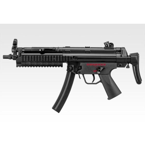 レイルシステムを備え、CQB性能を高めたMP5。