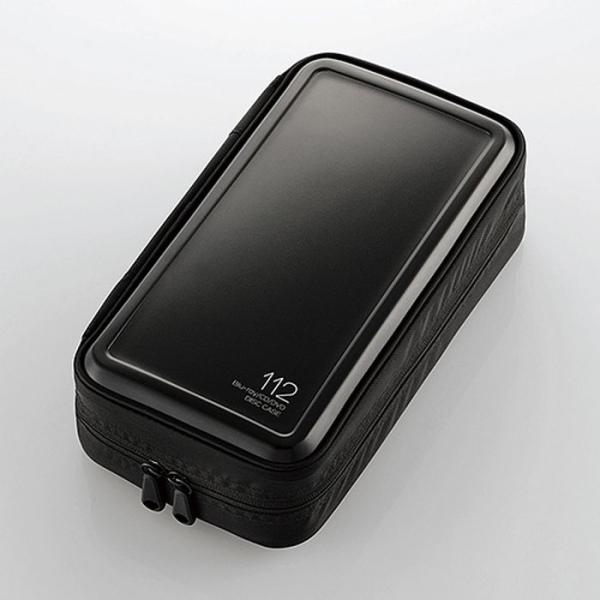 Blu-ray/CD/DVD Discを全方位からしっかり保護できる。きめが細かい不織布を使用した、112枚Discが収納可能なBlu-ray/CD/DVD対応ファスナーケース。■サイズ：約 幅175mm×奥行90mm×高さ295mm■重量...