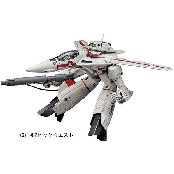 プラモデル 1/72 VF-1J/VF-1A ガウォーク バルキリー 超時空要塞マクロス MACROSS。