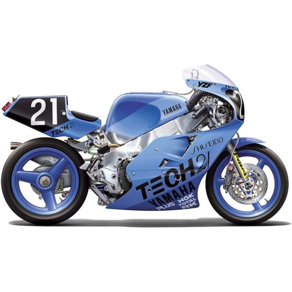 1987年鈴鹿8耐レースの優勝マシンがTECH21ヤマハYZFです。平忠彦監督のもとケビン・マギーとマーチン・ウイマーに託されたマシンはレース終盤、残り5分で劇的な逆転勝利を演じ、ヤマハに初優勝をもたらしました。TECH21のマークはスライ...
