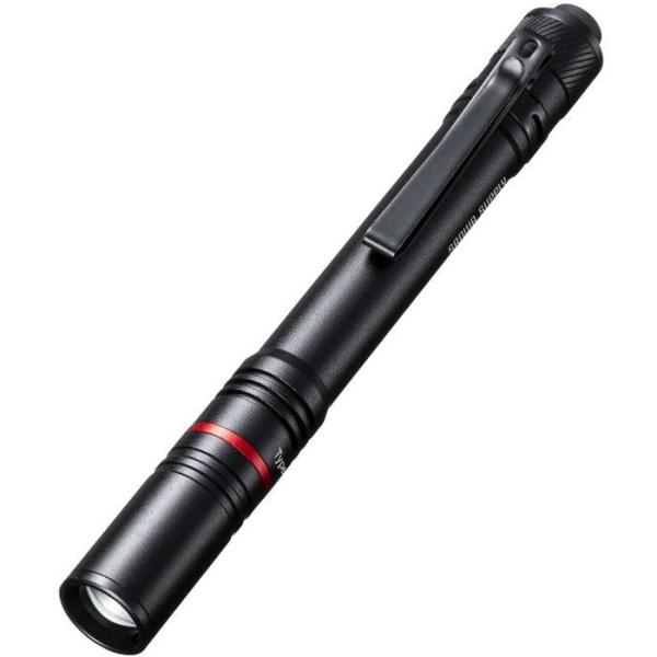 ●USB充電式のペン型LEDライト。 ●別売りの単4乾電池でも使用可能。 ●先端を回せば、スポット・ワイド照射の切替が可能。 ●照射スイッチ操作で3種類の照射モードを選べます。 ●2種類のクリップ固定が可能。 ●IPX4の防滴規格相当です。