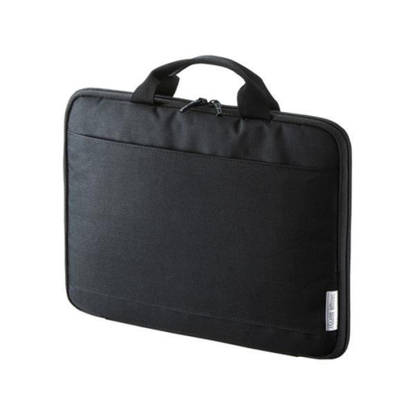 三辺オープンタイプなので、ケースを開いてそのままノートパソコンが使用できます。フロントポケットにはマウスやACアダプタなどを収納できます。持ち運びや鞄からの出し入れに便利なハンドルが付いています。インナーとしてかさばらないスリムタイプです。