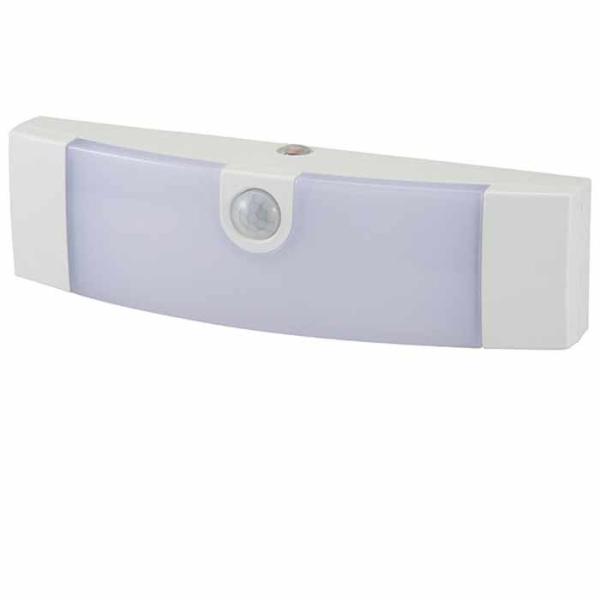 ● 明るさを重視した、明暗・人感センサー式ナイトライト。● ご家庭の壁コンセントに差し込むだけの簡単設置。● 周囲が暗くなり、人が近づくと約20秒間点灯します。● 耐トラッキングPSE新基準（平成27年1月16日改正)準拠。● 明るさ約60...