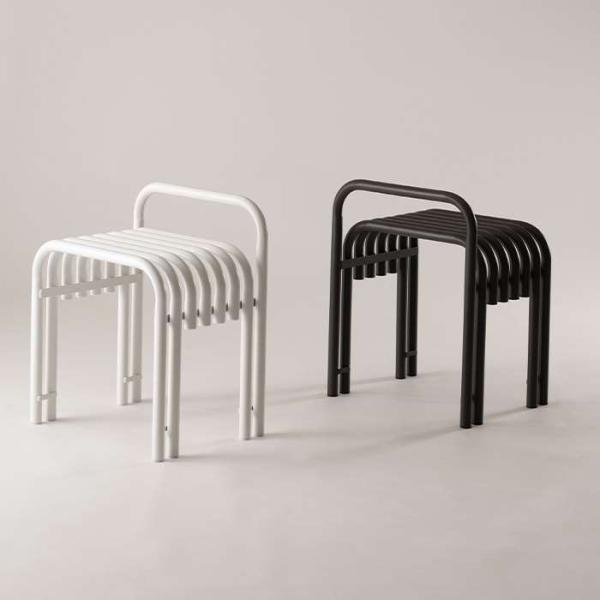 スツール。カラーは、ダークグレー（4985155232208：PC-17DGY）、ホワイト（4985155232215：PC-17WH）、です。現代アートのようなスツール置くだけでオブジェのような存在感が特徴のスツール「オッソ」座下に空間が...