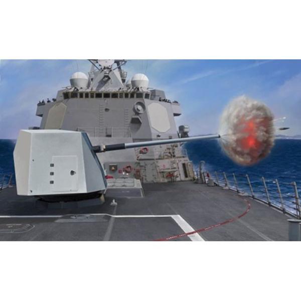 Mk.45 5インチ砲はアメリカ海軍の艦砲システムです。Mod 4は米海軍のタイコンデロガ級ミサイル巡洋艦やアーレイ・バーク級ミサイル駆逐艦で採用されている、62口径長のMk.36 mod.4砲を採用したバージョンで、その多くは砲盾も傾斜の...