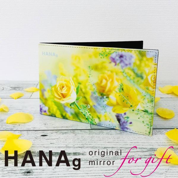 HANAg(ハナグラム)デザインのレザーミラー。シンプルでスマートサイズなので便利。