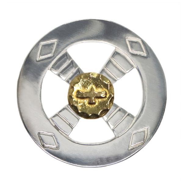 ※チェーン等は付いておりません。※中丸カン1個付き（シルバー製）【MATERIAL】SV925 K18【SIZE】約1.8cm[購入の際の注意事項]一点一点手作りしておりますので個体差が生じる場合も御座います。基本的に即日発送になりますが、...