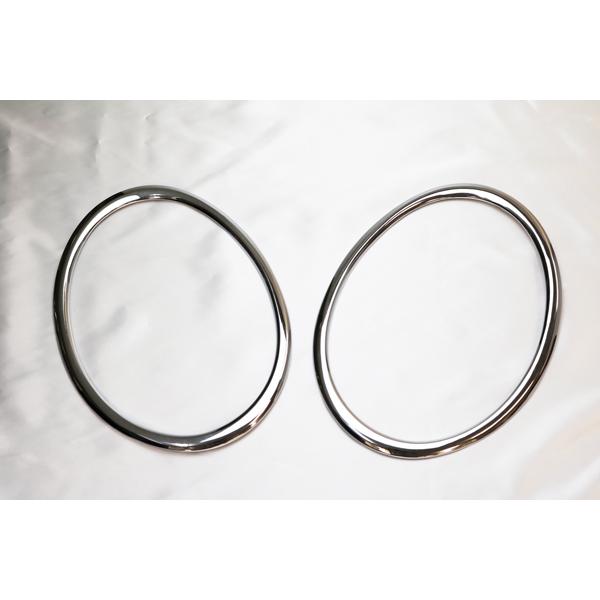 他車と差をつけるドレスアップ！エクステリアをワンランク上のグレードへ！装着は基本、付属の両面テープでの貼り付けとなります。適合年式　： 2010年6月〜※その他商品に関する注意事項等が「お買い物ガイド」にまとめられていますので、必ず一読くだ...