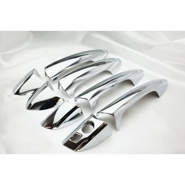 他車と差をつけるドレスアップ！愛車をワンランク上のグレードへ！装着は基本、付属の両面テープでの貼り付けとなります。適合年式　： 2012年(平成24年)4月〜※その他商品に関する注意事項等が「お買い物ガイド」にまとめられていますので、必ず一...