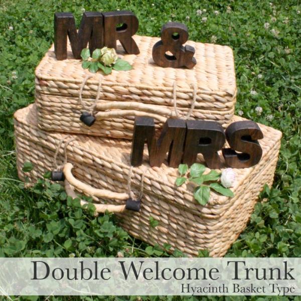 ヒヤシンスバスケット ダブルウェルカムトランク（2個セット）人気のウェルカムトランクに軽くて使い易いヒヤシンスバスケットの大小2個セットが登場！2つ重ねたり並べたりすることによって立体的に飾れるので、ディスプレイのアレンジ方法がぐっと広がり...
