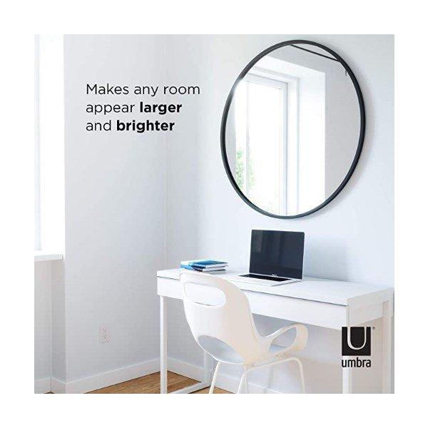 Umbraウォールミラー 壁掛け 鏡 94cm ラウンド Blackお部屋の壁のアクセントミラーとして最適ですUmbra 358370-040 Hub Wall Mirror With Rubber Frame - 37-Inch Roun...