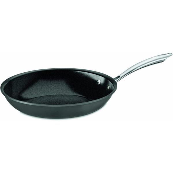 クイジナート Cuisinart 約30.4cmフライパンです。ハードアルマイト処理アルミニウムスキレットは、傷のつきにくいノンスティックセラミックベースの表面が特徴です。PTFEとPFOAは含まれていません。優れた熱伝導性により火力が少な...