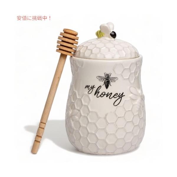 白いハニービージャーはセラミック製で、エンボス加工の蜂の巣デザインとミツバチと「My honey」のグラフィックの文字が黒で描かれています。蓋にはマルハナバチが描かれ、木製のハニーディッパーが付いたキュートなセットです。ハチミツを紅茶に入れ...