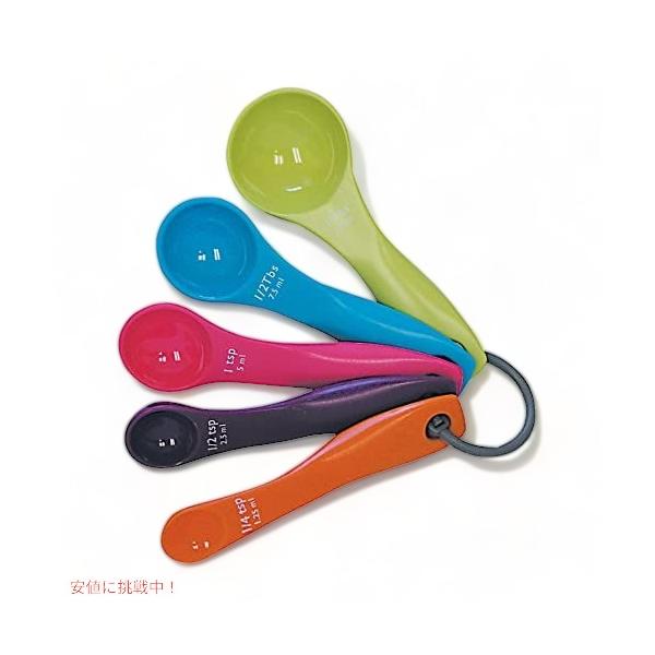 収納時する際もスッキリと重ねられ、ひとつだけ紛失しまい、あちこち探してしまう…なんて心配もありません。Color up your kitchen with these sturdy plastic Measuring Spoons from...