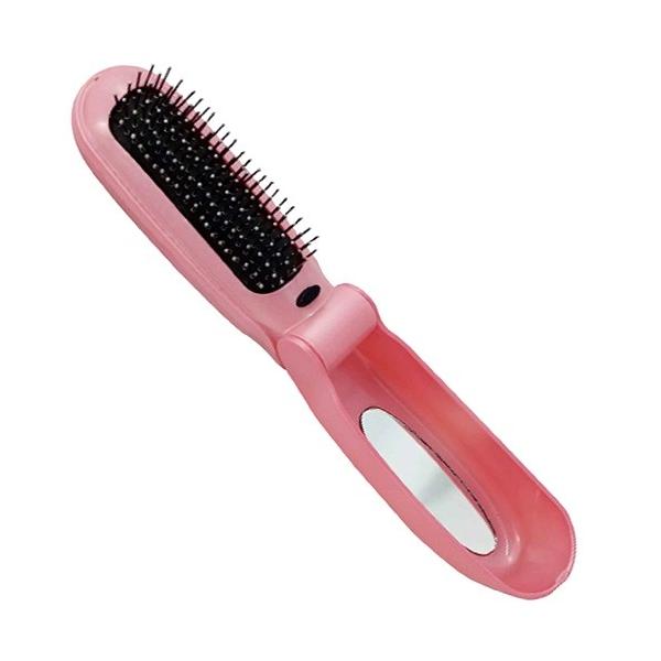 リフレッシュ＆ビューティー！コンパクトな本体のヘアブラシです。ピン状ブラシで頭皮をやさしく刺激してリフレッシュが出来ます。静電気知らずの綺麗な髪でおしゃれに。便利なミラー付きです。【材質】ABS、PVC、鉄 【サイズ】約W4×D3.5×H2...