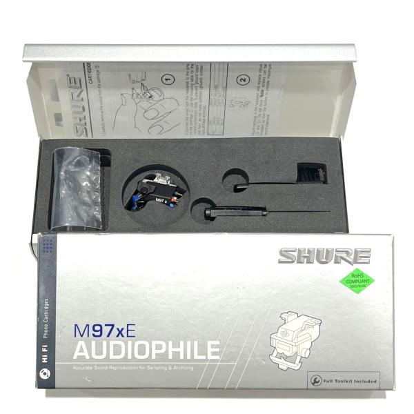 SHURE M97xE 美品・箱、ケースつき・付属品つき・針圧 0.75~1.5g箱、ケース、付属品つきカートリッジ本体の状態も良好です。*********************************■中古品になりますので、ご理解の上ご...