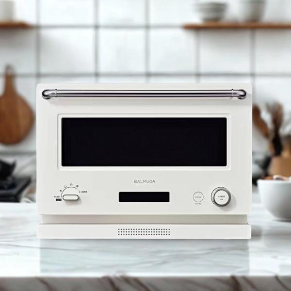 出来上がりまでの、特別な時間美しい操作音や機体を照らすスポットライト。上質なデザインとほんの少しのユーモアが、毎日の調理を楽しい気持ちにさせてくれます。毎日のあたためも、週末のごちそうも。加熱性能が向上したレンジ・オーブン機能レンジ機能では...