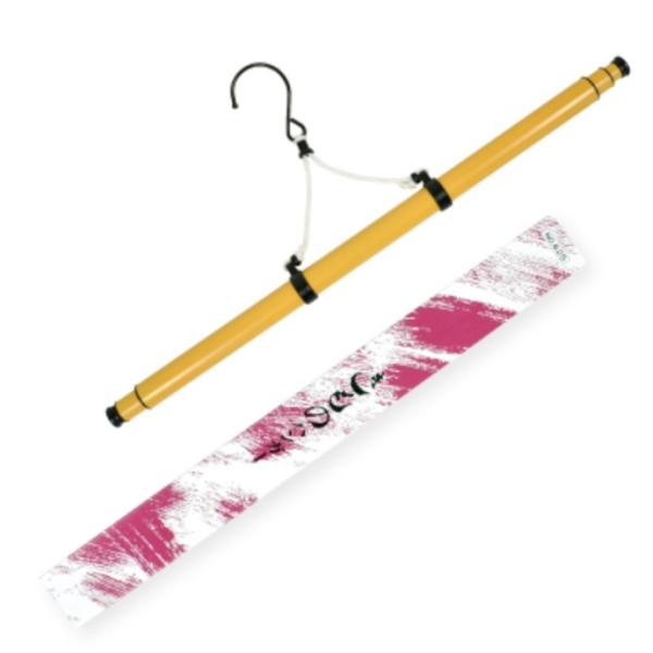 3段式の着物ハンガーは、小さくコンパクトになるので、使用しないとき邪魔にならず便利です。素材:本体(硬質PVC)/フック(スチール)サイズ:使用時(約126×3.5cm)/収納時(約50×3.5cm)5個程度店舗在庫ございますが、数量が多い...