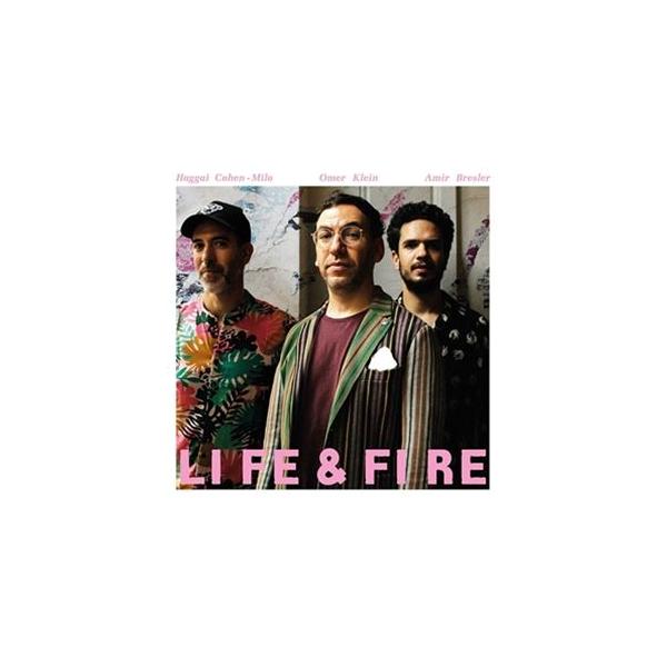 【発売日：2023年03月03日】種別:CD 【輸入盤】 ジャズ・フュージョン海外ジャズ 発売日:2023/03/03 登録日:2022/12/22 オマー・クレイン・トリオ ライフ＆ファイア 内容:1. The Ravens2. Song...
