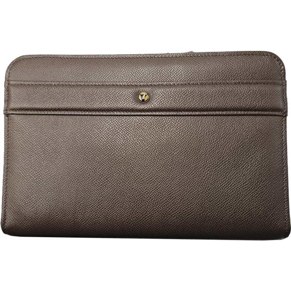 定価：44,000円サイズ：24×15×3ｃｍ重量：270ｇ日本製付属品：紙タグ状態：新品未使用。革製品特有のシワスレ等ご了承下さい。現品1点限り。写真がお渡しする実物です。