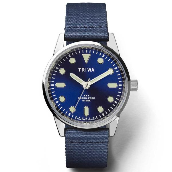 定価：44,000円サイズ：幅39mm／ストラップ幅:20mm／ストラップ調整幅:165-220mmケース： フォッシルフリースチール、バックル：マットステンレススチール、ストラップ：海洋プラスチックナイロン付属品：元箱、弊社１年保証状態：...