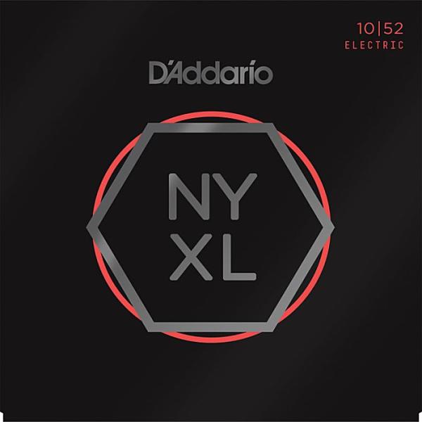 NYXL弦は、これまで市場に出たどの弦よりもチョーキング強度が向上、はっきりとしたサウンド、チューニングが安定している弦です。ダダリオ社によって考案、開発、完成、製造されたNYXL弦は、破断強度に優れた高炭素スチールを用いた芯線、プレーン弦...