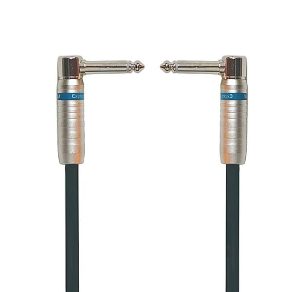 FLシリーズの大きな特徴として、長いケーブルだと線間容量（キャパシタンス）により高域が落ちてきますが、FLシリーズは当社独自の新素材HIIIXの採用により、ギター／ベース用としては世界最小の線間容量50pF/mを実現。 その結果、ステージ用...