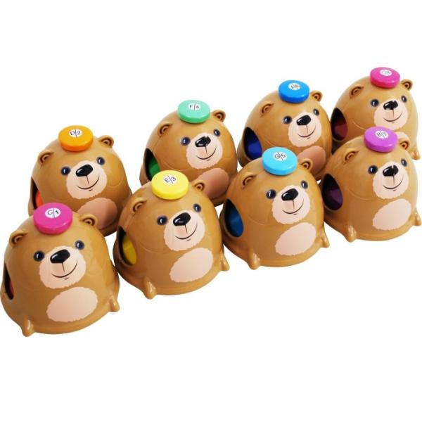 デスクベルMB-8DBは、本体上部のボタン(ぼうし部分)を押すことで音が出るミュージックベルです。ベルの綺麗な音色はクリスマスイベントや結婚式の余興の大定番。シンプルな見た目のベルも良いですが、可愛いクマさんデザインのMB-8DBで演奏をす...