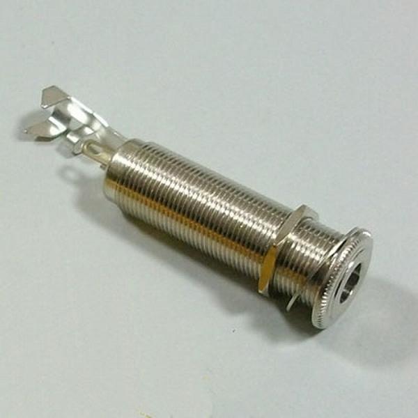 Switchcraftのシリンダータイプ・ステレオジャックです。