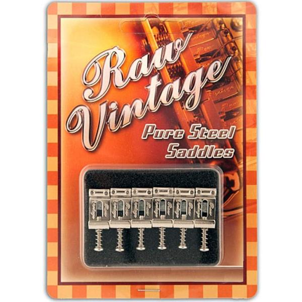 リイシューサドルの硬度は部位によりバラツキがあり、ヴィンテージの物とは性質が異なります。更にメッキの美しさを優先するために銅を下地に塗る事が多く、音に大きな影響を与えています。Raw Vintage Pure Steel Saddleは、現...