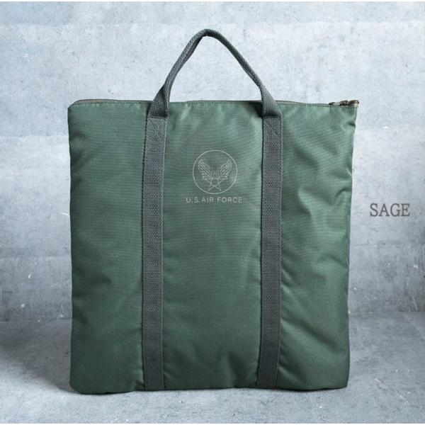 IPFU（Improved Physical Fitness Uniform）1950年代に誕生したUSエアフォースのヘルメットバッグの1stモデルの復刻版です。1950年代よりフライトジャケットと同色のヘルメットバッグが採用されました。以...