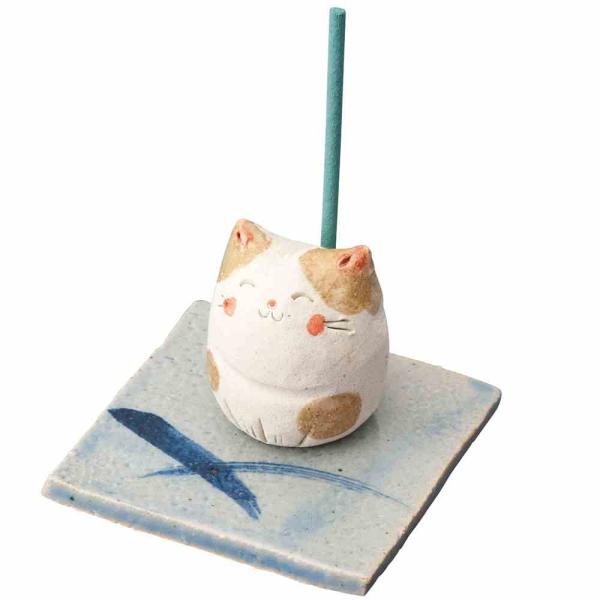 器族倶楽部は土の香りあふれるインテリア小物やうつわを集めたシリーズです。陶器の優しさが好きな方はぜひどうぞ♪お気に入りの香りでリラックスタイムサイズ: 6×6×高さ4cm生産:日本手造り※必ずお読みください※こちらの商品は取り寄せ品のためご...