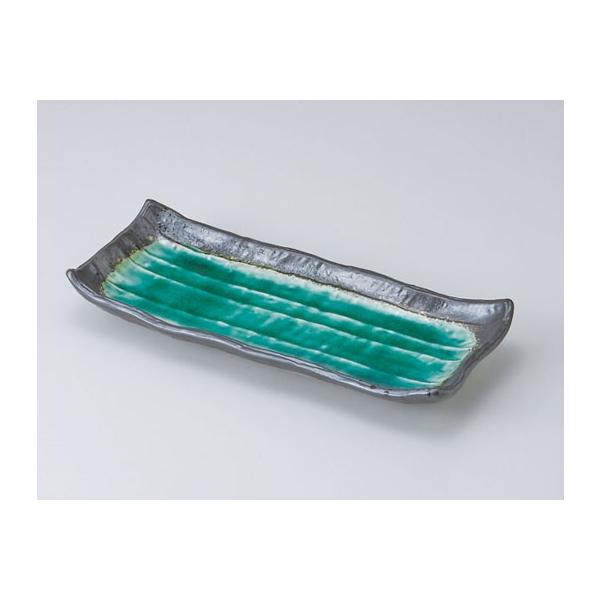 当店と同じ地元の卸商社から直接仕入れる和の器。料理屋さんや旅館などで使用されている本格的なプロ用食器を、ご家庭に格安価格でご提供いたします。季節の器、彩りの器で、食卓をもっとすてきに。〜付出し皿〜シンプルでモダンなものから、純和風の豪華な色...