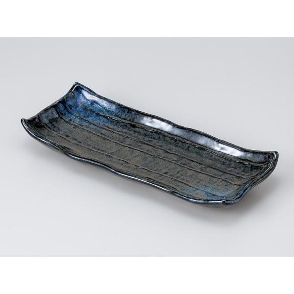 当店と同じ地元の卸商社から直接仕入れる和の器。料理屋さんや旅館などで使用されている本格的なプロ用食器を、ご家庭に格安価格でご提供いたします。季節の器、彩りの器で、食卓をもっとすてきに。サイズ: 28.5x12.3x高さ4.5cm生産:日本製...