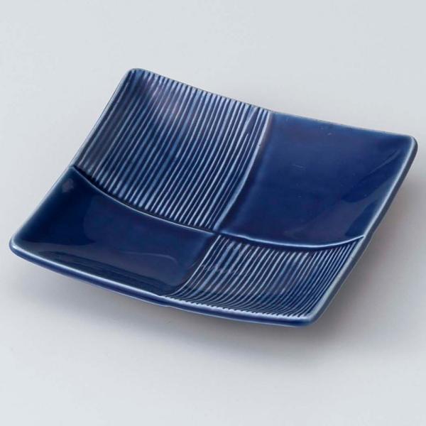 当店と同じ地元の卸商社から直接仕入れる和の器。料理屋さんや旅館などで使用されている本格的なプロ用食器を、ご家庭に格安価格でご提供いたします。季節の器、彩りの器で、食卓をもっとすてきに。サイズ: 11x11x2.5cm生産:日本製こちらの商品...