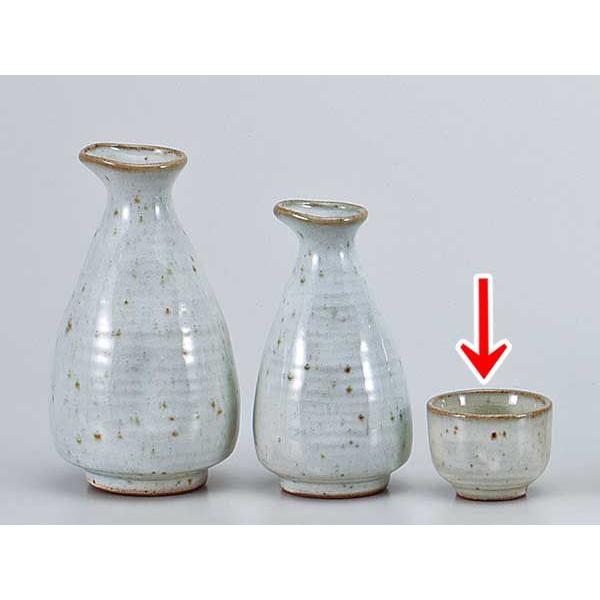 当店と同じ地元の卸商社から直接仕入れる和の器。料理屋さんや旅館、居酒屋などで使用されている本格的なプロ用食器を、ご家庭に格安価格でご提供いたします。季節の器、彩りの器で、食卓をもっとすてきに。〜酒器〜シンプルでモダンなものから、純和風の伝統...