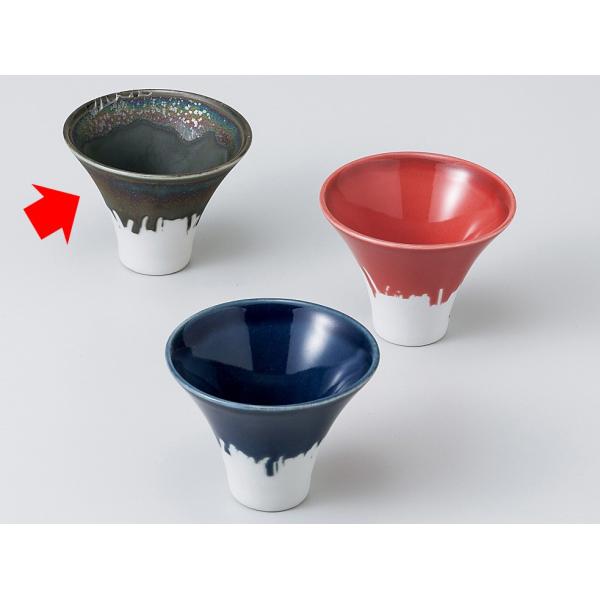 当店と同じ地元の卸商社から直接仕入れる和の器。料理屋さんや旅館などで使用されている本格的なプロ用食器を、ご家庭に格安価格でご提供いたします。季節の器、彩りの器で、食卓をもっとすてきに。サイズ: 直径7.4x高さ5.8cm 容量:80cc生産...