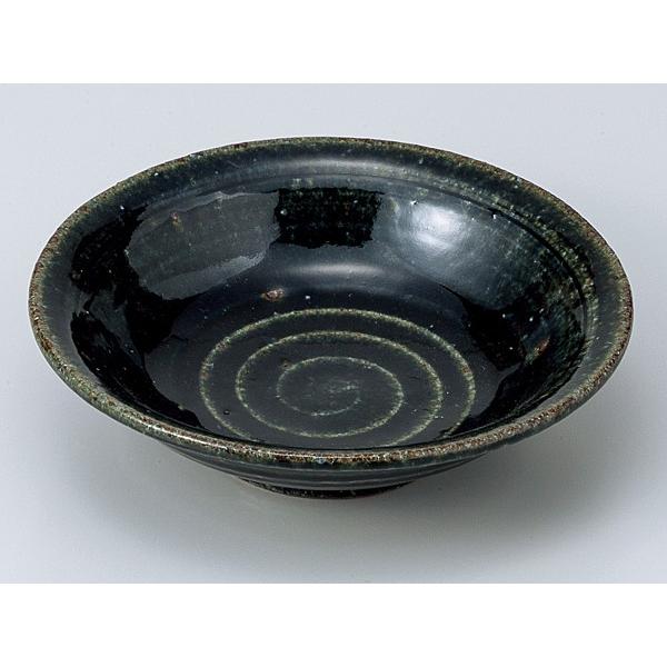 料理屋さんや旅館などで使用されている本格的なプロ用食器を、ご家庭に格安価格でご提供いたします。季節の器、彩りの器で、食卓をもっとすてきに。〜中鉢〜ほどほどの心地よいちょうど良さ。大きすぎず、小さすぎず、料理の素材や盛りつけで、器も料理も存分...