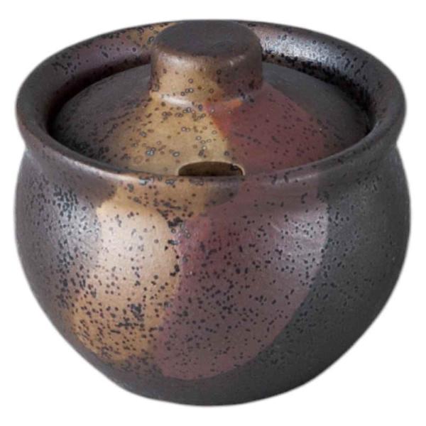 自家製の梅干しやキムチ、薬味などを小分けにして保存するのに便利な壺型の保存容器です。そのまま食卓に出せるデザイン性の高さが魅力。家庭用にはもちろん、ラーメン店さんなどの卓上漬物入れとしても人気の商品です。サイズ: 直径 7.2x高さ 6.8...