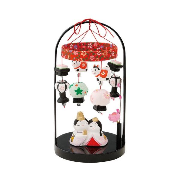 陶器の雛人形です。マンションやアパートなどにお住まいで大きな雛壇はいらないという方、また玄関先にちょっと飾りたいという方に特にお勧めです。ひな祭りの思い出はお子さんの心にずっと残ります。かわいいガラスのひな人形で、和心のある素敵な日にしてあ...