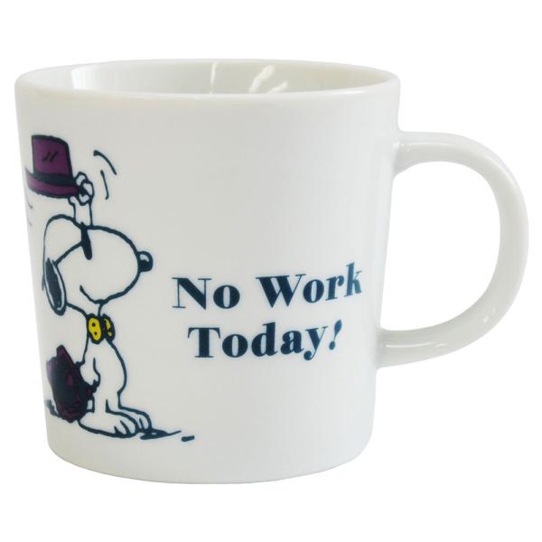 可愛いスヌーピーに思わずにっこり♪シンプルなデザインで長くご愛用いただけます。毎日使える＆使いたくなっちゃいますね。サイズ: 直径8.6cmｘ高さ8.3cm 270cc※必ずお読みください！こちらの商品は取り寄せ品のため、ご購入後に在庫切れ...