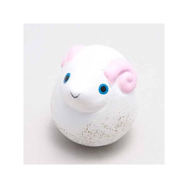 倒れても倒れてもゆらゆらと起き上がるので縁起物とされる起き上がりこぼしの可愛い十二支「未」の置物です。前向きに、負けない気持ちをこの置物を見て保ってください。商売をしている方、受験生の方などへの贈り物にしても場所をとらないし喜ばれますね。サ...