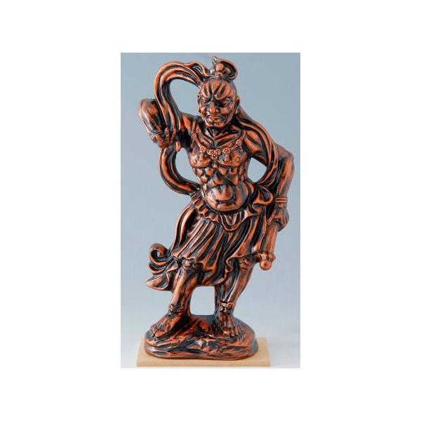 独特な質感が魅力の仏像シリーズです。ぜひ、手にとってお確かめください。と、メーカーさんからのコメント。品物に自信あり！という感じですね♪サイズ: 16.1x8.2x高さ 30cm生産:国内 美濃焼こちらの商品はご注文を受けてから発注し取り寄...