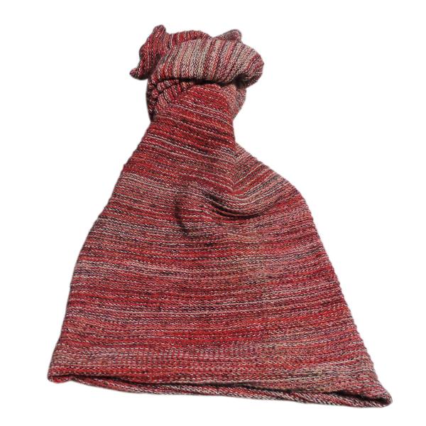 用途は使う方次第です。ストレッチ素材で筒状になっています。サイズ感はMからSです。小さめですのでご注意ください。表示のサイズをご注文前にご確認ください。頭のサイズが小さい方やお子様には帽子にしたり　ネックウォーマーにしたり。ヘヤーバンド、素...