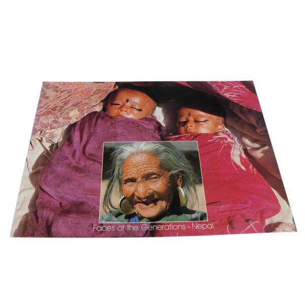 ネパールの人々を写した素朴な風景.農村風景 民族衣装の人々などとてもきれいな写真プリントのポストカードです。■全体の大きさ縦：10.5cm　横：15.3cm重さ：5ｇ■ご注意点アジアのポストカードです。経年劣化等により四隅の角がつぶれている...