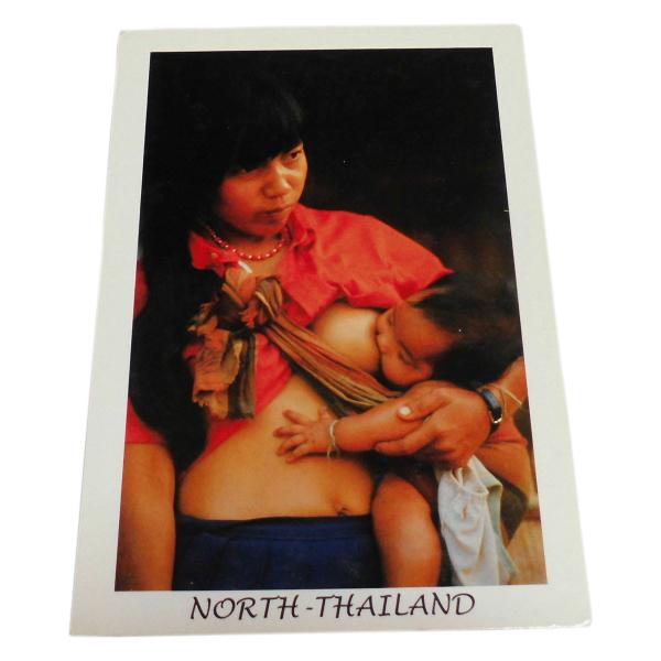 タイ・山岳民族の人々や風景を映した素朴な風景.農村風景とてもきれいな写真プリントのポストカードです。■全体の大きさ縦:15.3cm 横:10.5cm重さ:5.3g■ご注意点アジアのポストカードです。経年劣化等により四隅の角がつぶれている裏面...